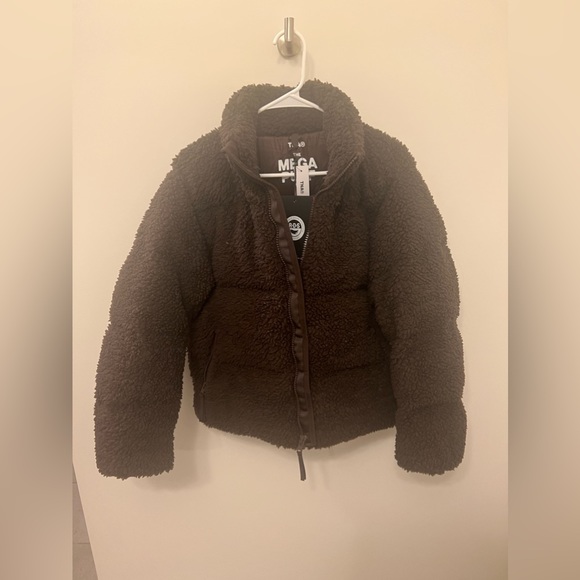 TNA | Jackets & Coats | Aritzia Tna Mega Puff Sherpa | Poshmark